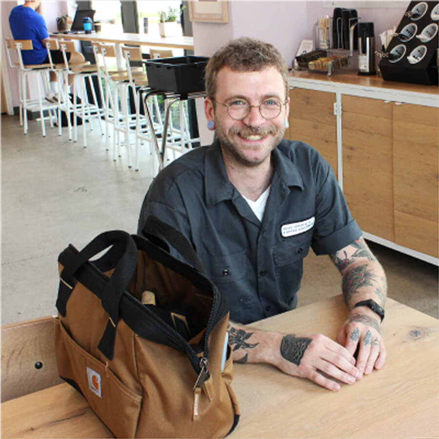 Wholesale Coffee Partnerships - One Line Coffee